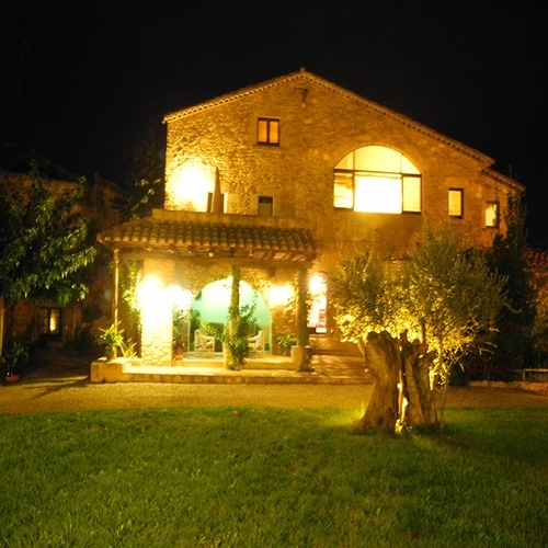 [Can Gat Vell : 2 noches de alojamiento en El Porticó para 2 adultos ...